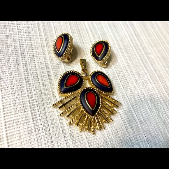Sarah Coventry | Jewelry | Vintage Sarah Coventry 973 Dynasty Set ...